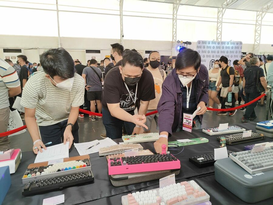The World Biggest Mechanical Keyboard Event - The Grand Lason 2022 ...