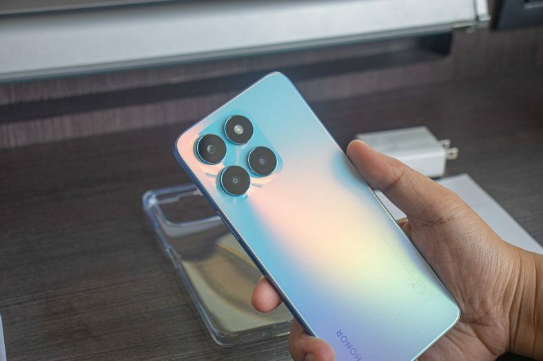 Unleashing the HONOR X6a: A Budget-Friendly Device with Competitive ...