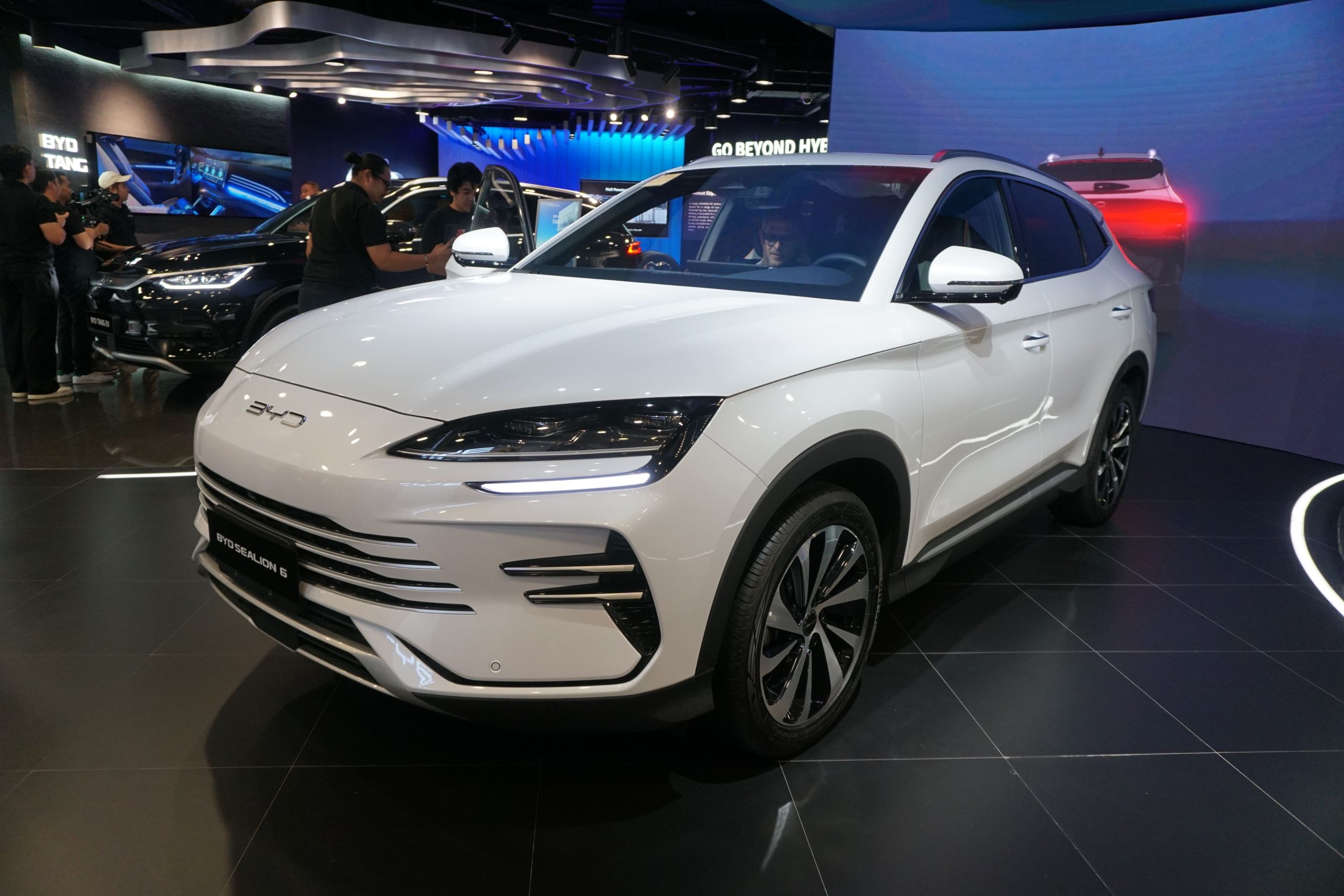 BYD Experience Hub Opens in Glorietta • Digital Reg | Since 2004 • Tech ...